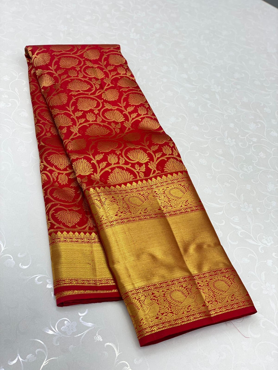 Classy Red Kanjivaram Silk Saree with Precious Blouse Piece – SilkFolks