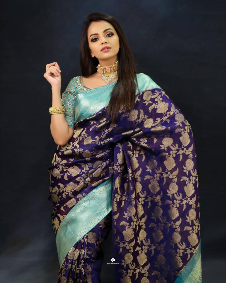 Splendiferous Blue Soft Silk Saree With Smart Blouse Piece – SilkFolks