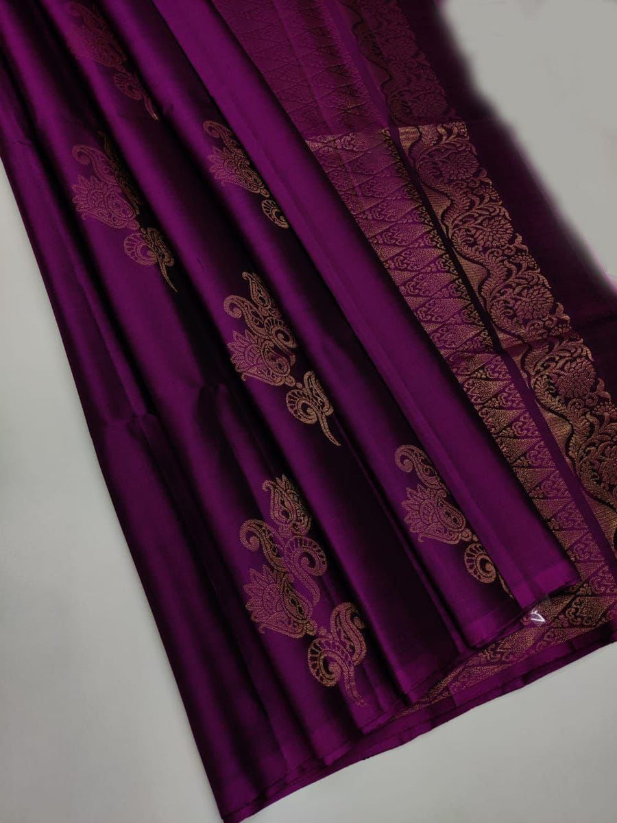 Demure Purple Soft Silk Saree With Aplomb Blouse Piece – SilkFolks